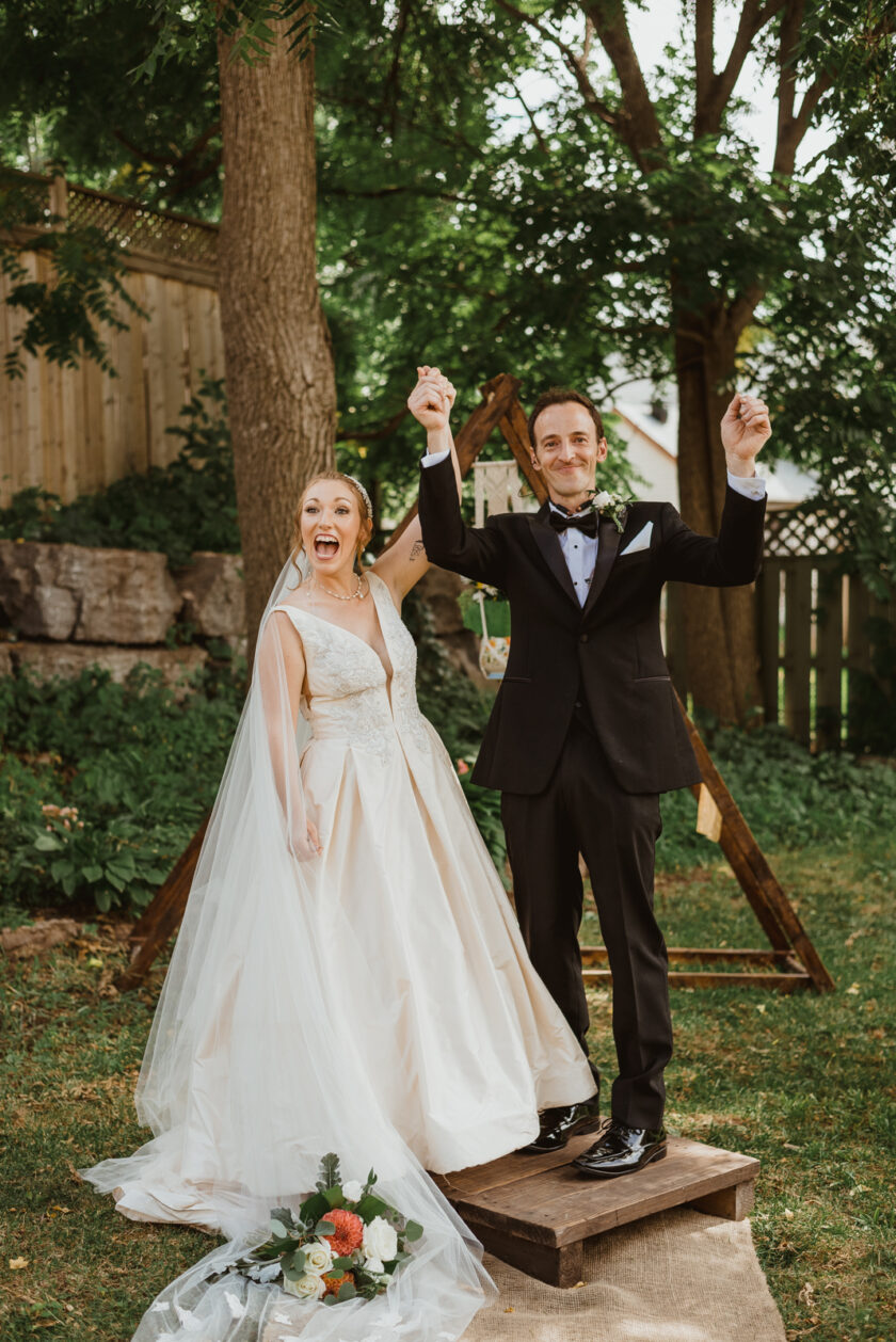 Oshawa Wedding Photographer - Chelsey Cunningham