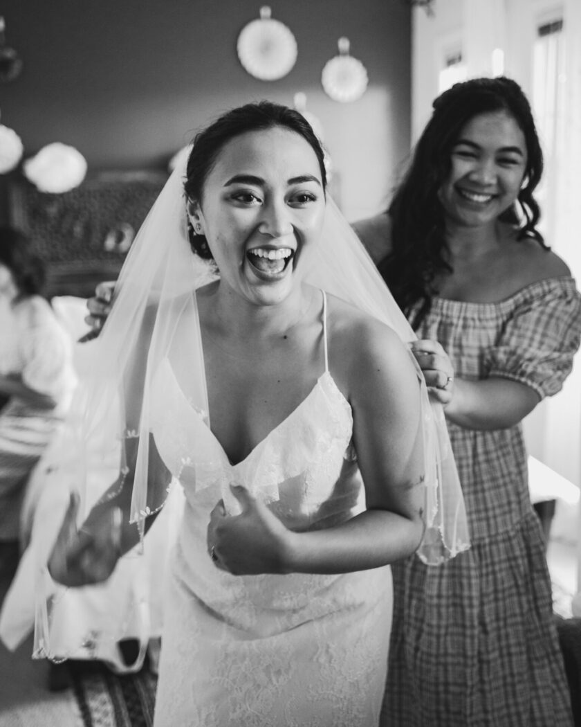 Oshawa Wedding Photographer - Chelsey Cunningham