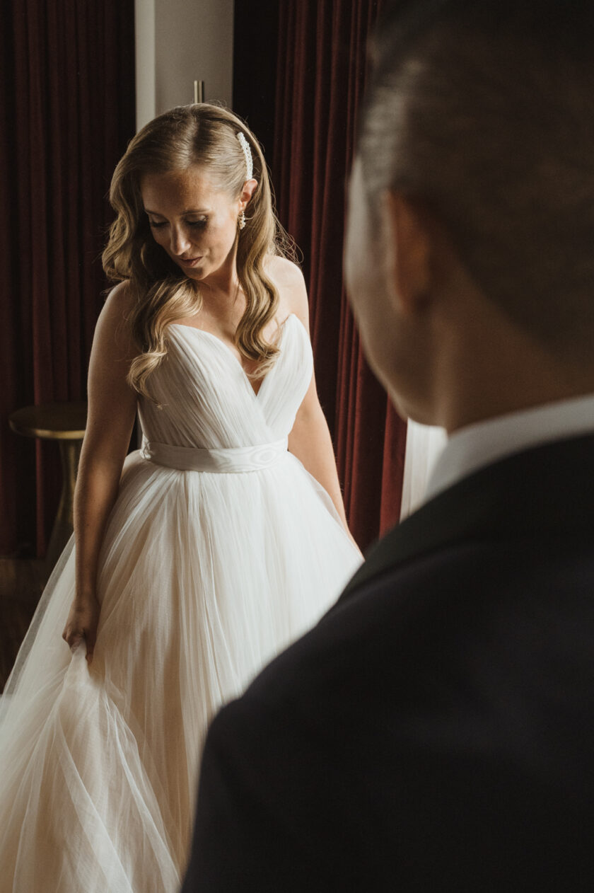 Oshawa Wedding Photographer - Chelsey Cunningham